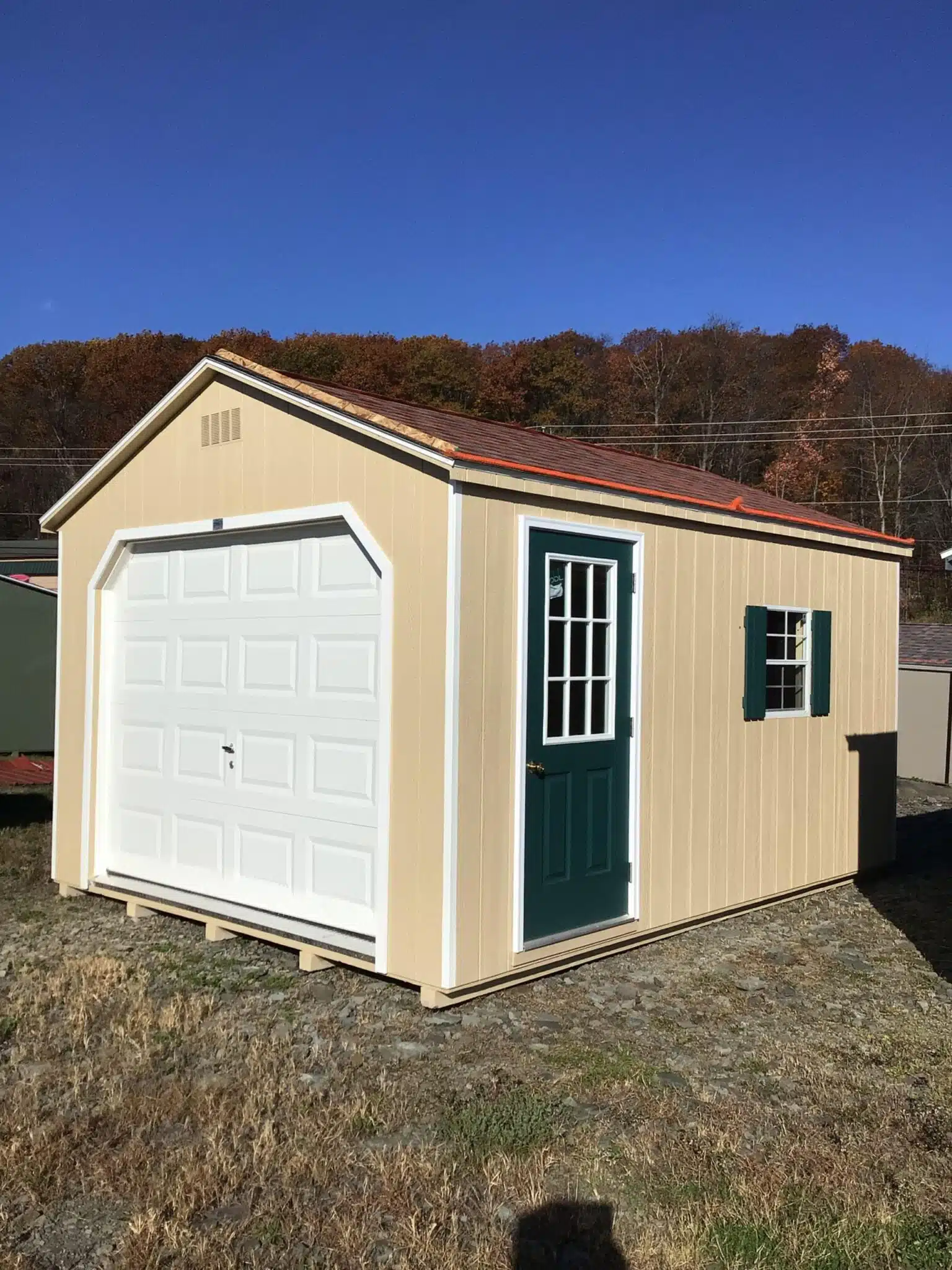Shop Custom & Amish Garages Built in PA | Amish Craftsmanship